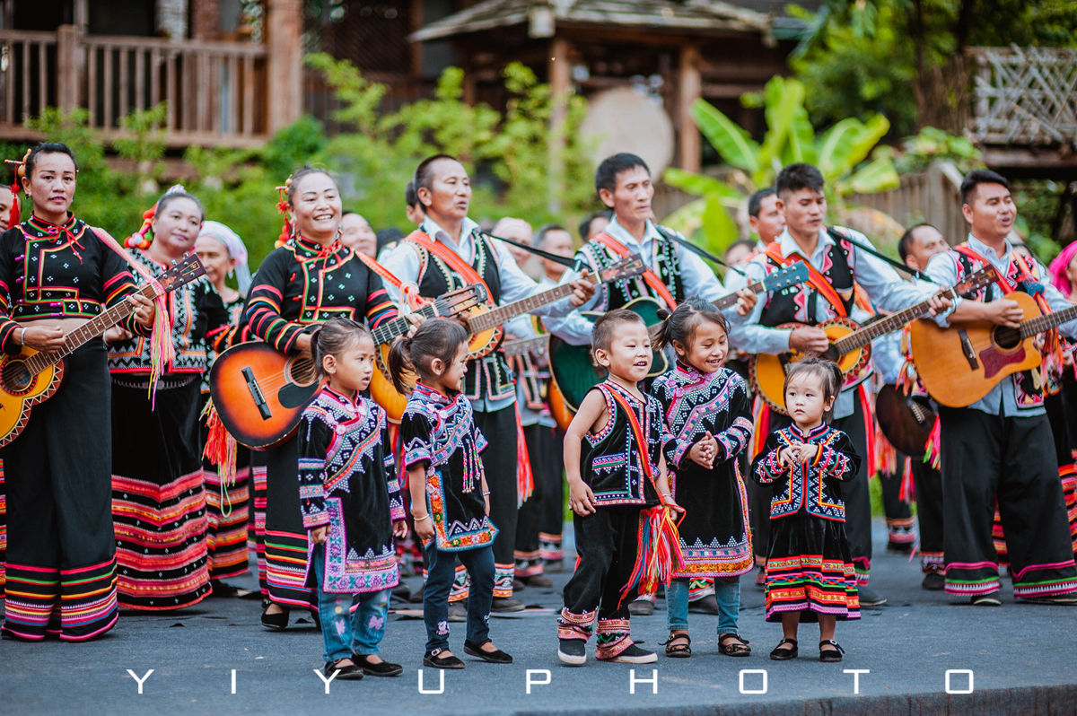 澜沧老达保音乐小镇.jpeg (1200×798)-花瓣网